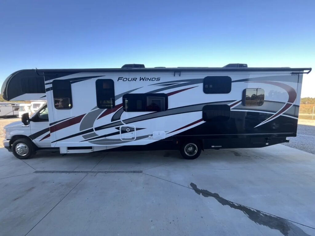 2023 Thor Motor Coach Four Winds 31E Class C Gas Motorhome | 1 Slide ...